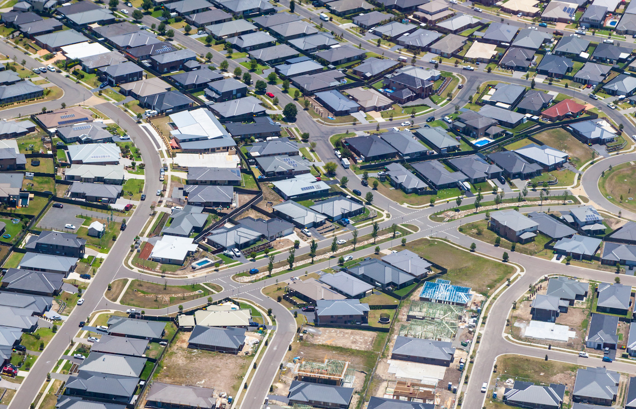 Australia's still building 4 in every 5 new houses to no more than the ...